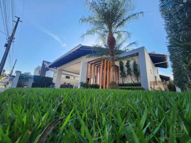Casa / Sobrado em Condomínio para Venda em Blumenau/SC Itoupava Central 3 Quartos