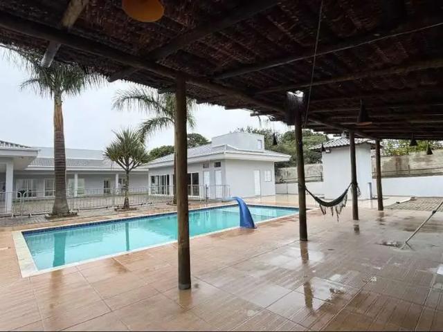 Casa / Sobrado em Condomínio para Venda em Boituva/SP Fazenda Castelo 4 Quartos