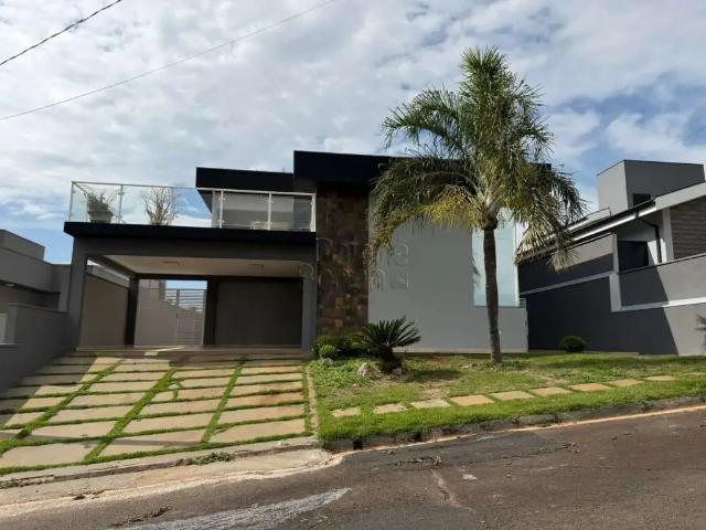 Casa / Sobrado em Condomínio para Venda em Botucatu/SP Jardim Cristina 4 Quartos