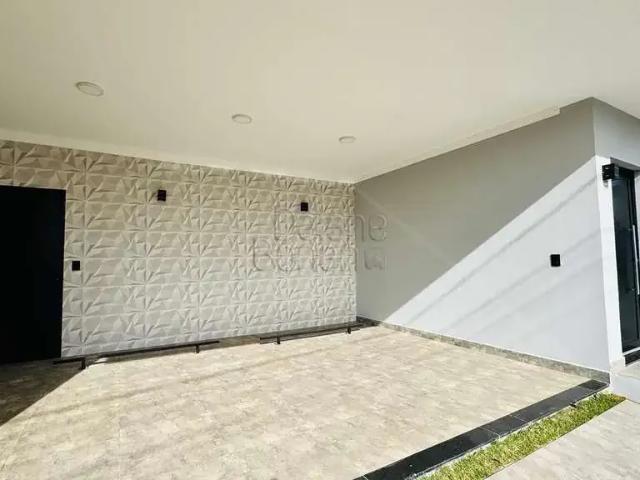 Casa / Sobrado em Condomínio para Venda em Botucatu/SP Lívia III 3 Quartos