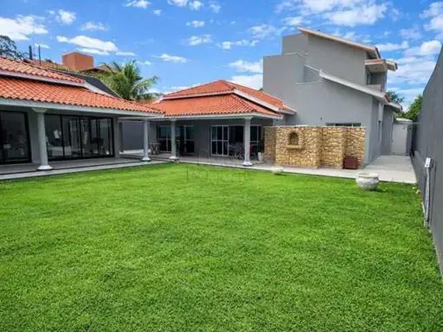 Casa / Sobrado em Condomínio para Venda em Botucatu/SP Parque das Cascatas 3 Quartos