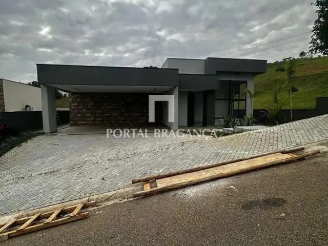 Casa / Sobrado em Condomínio para Venda em Bragança Paulista/SP Condomínio Terras de Santa Cruz 3 Quartos