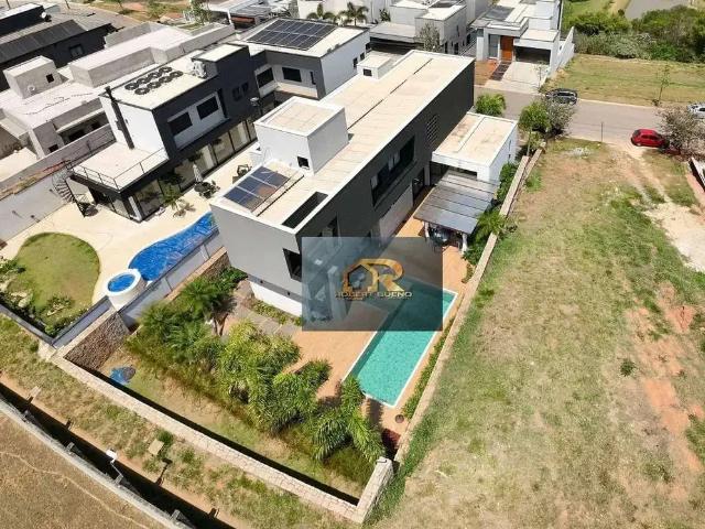 Casa / Sobrado em Condomínio para Venda em Bragança Paulista/SP Condomínio Vale das Águas 4 Quartos
