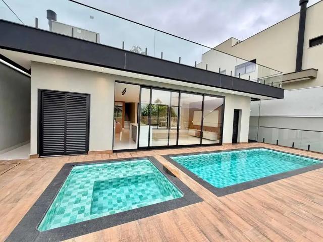 Casa / Sobrado em Condomínio para Venda em Bragança Paulista/SP Condomínio Vale das Águas 4 Quartos
