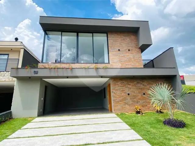 Casa / Sobrado em Condomínio para Venda em Bragança Paulista/SP Condomínio Vale das Águas 3 Quartos