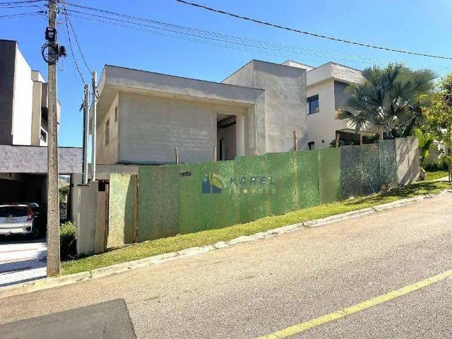 Casa / Sobrado em Condomínio para Venda em Bragança Paulista/SP Condomínio Vale das Águas 3 Quartos