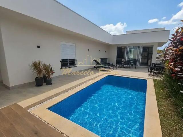 Casa / Sobrado em Condomínio para Venda em Bragança Paulista/SP Condomínio Vale das Águas 3 Quartos