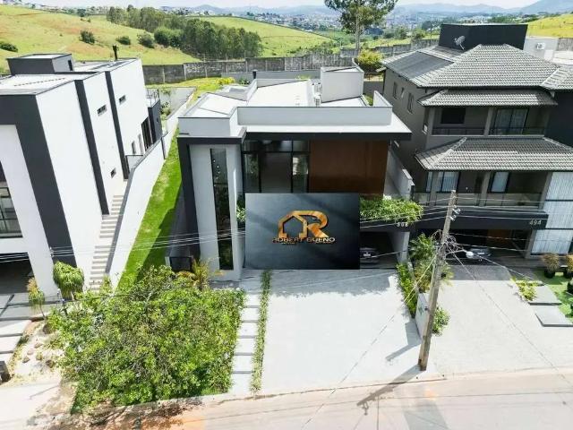 Casa / Sobrado em Condomínio para Venda em Bragança Paulista/SP Condomínio Vale das Águas 3 Quartos