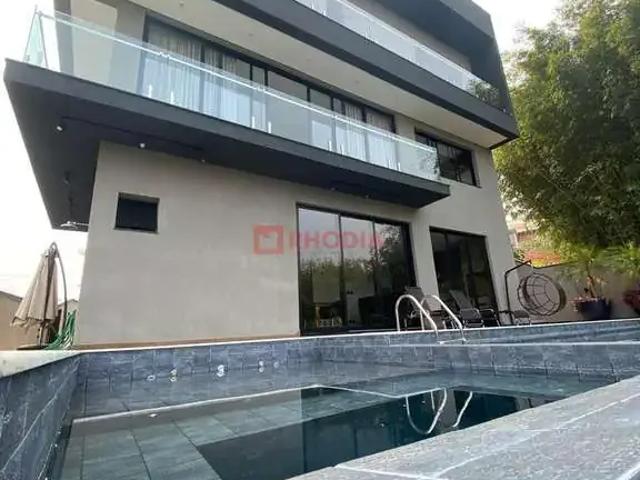 Casa / Sobrado em Condomínio para Venda em Bragança Paulista/SP Condomínio Vale das Águas 3 Quartos