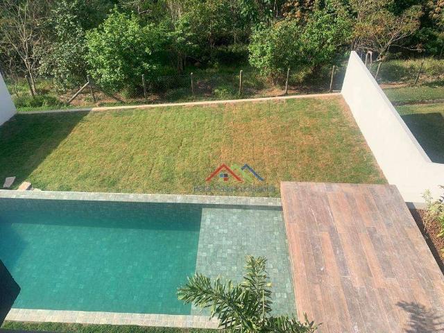 Casa / Sobrado em Condomínio para Venda em Bragança Paulista/SP Condomínio Vale das Águas 3 Quartos