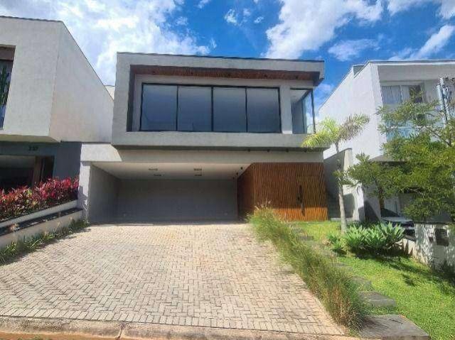 Casa / Sobrado em Condomínio para Venda em Bragança Paulista/SP Condomínio Vale das Águas 3 Quartos
