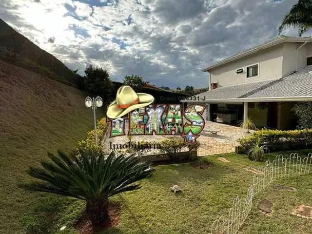 Casa / Sobrado em Condomínio para Venda em Bragança Paulista/SP Condomínio Jardim das Palmeiras 4 Quartos