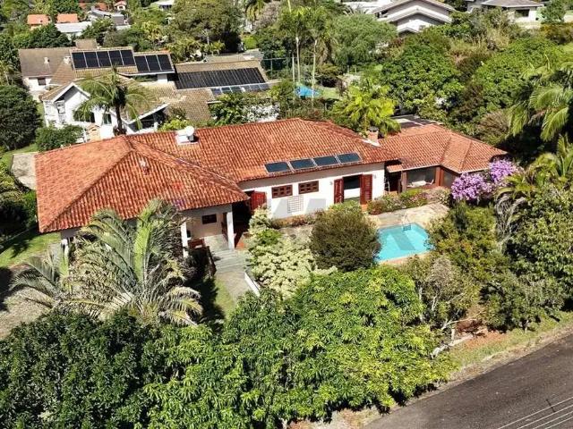 Casa / Sobrado em Condomínio para Venda em Bragança Paulista/SP Condomínio Jardim das Palmeiras 4 Quartos