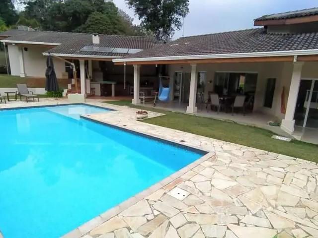 Casa / Sobrado em Condomínio para Venda em Bragança Paulista/SP Condomínio Jardim das Palmeiras 5 Quartos