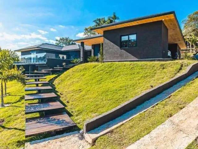 Casa / Sobrado em Condomínio para Venda em Bragança Paulista/SP Condomínio Jardim das Palmeiras 3 Quartos