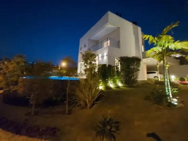 Casa / Sobrado em Condomínio para Venda em Bragança Paulista/SP Condomínio Residencial Fazenda Santa Helena 3 Quartos