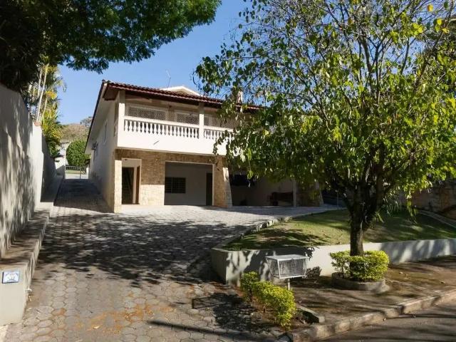 Casa / Sobrado em Condomínio para Venda em Bragança Paulista/SP Lagos de Santa Helena 3 Quartos