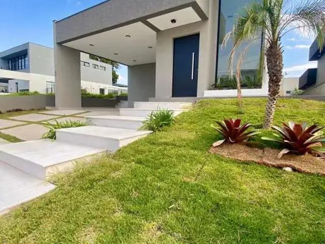 Casa / Sobrado em Condomínio para Venda em Bragança Paulista/SP Santana 3 Quartos