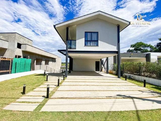 Casa / Sobrado em Condomínio para Venda em Bragança Paulista/SP Residencial Campos do Conde 4 Quartos