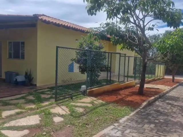 Casa / Sobrado em Condomínio para Venda em Brasília/DF Setor Habitacional Tororó Santa Maria 4 Quartos