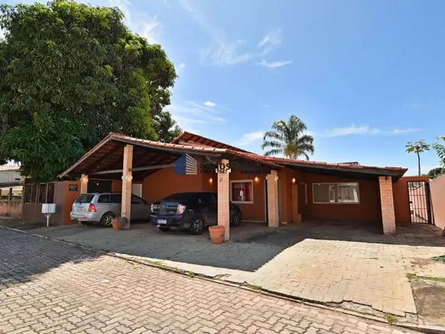 Casa / Sobrado em Condomínio para Venda em Brasília/DF Setor Habitacional Tororó Santa Maria 3 Quartos