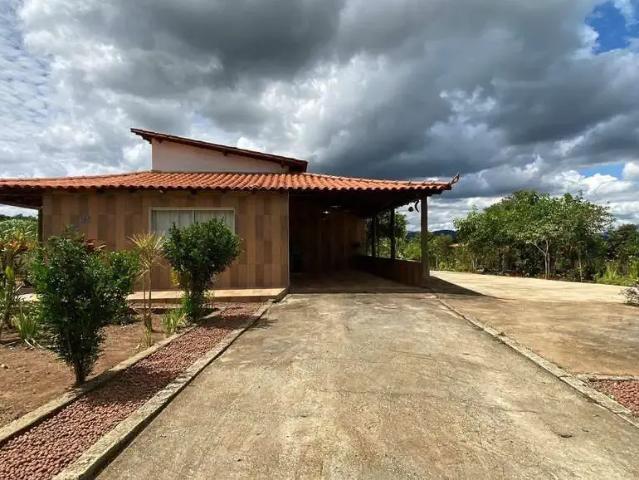 Casa / Sobrado em Condomínio para Venda em Brumadinho/MG Condomínio Tiradentes 4 Quartos