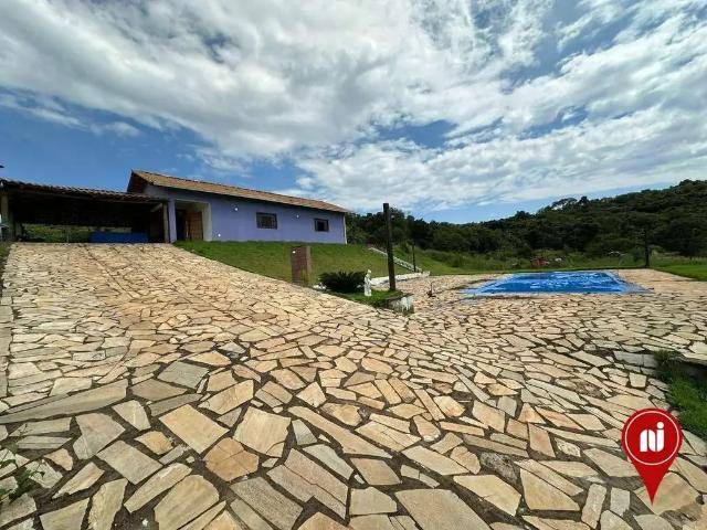 Casa / Sobrado em Condomínio para Venda em Brumadinho/MG Condomínio Tiradentes 4 Quartos