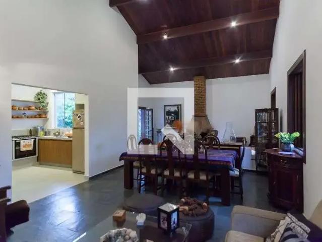 Casa / Sobrado em Condomínio para Venda em Brumadinho/MG Retiro do Chalé 4 Quartos
