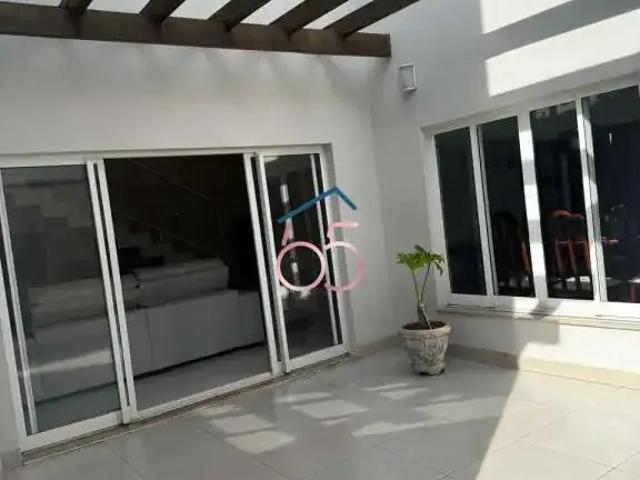 Casa / Sobrado em Condomínio para Venda em Cuiabá/MT Alphaville Cuiabá 2 3 Quartos