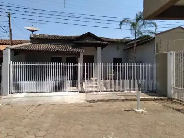 Casa / Sobrado em Condomínio para Venda em Cuiabá/MT Boa Esperança 4 Quartos