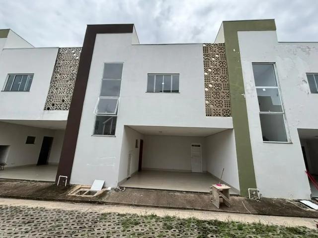 Casa / Sobrado em Condomínio para Venda em Cuiabá/MT Coophamil 3 Quartos