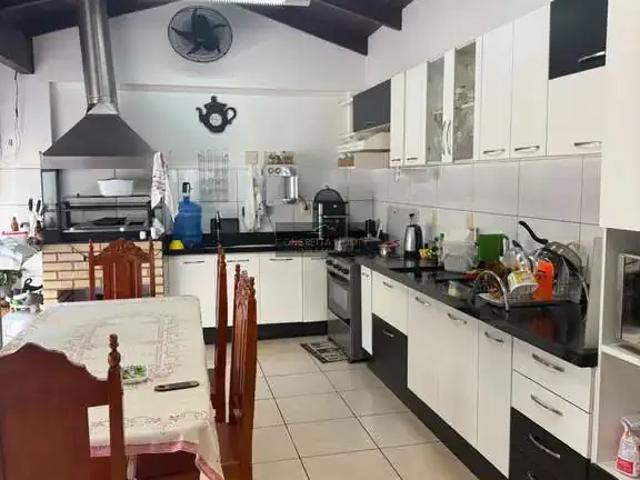 Casa / Sobrado em Condomínio para Venda em Cuiabá/MT Coophema 3 Quartos