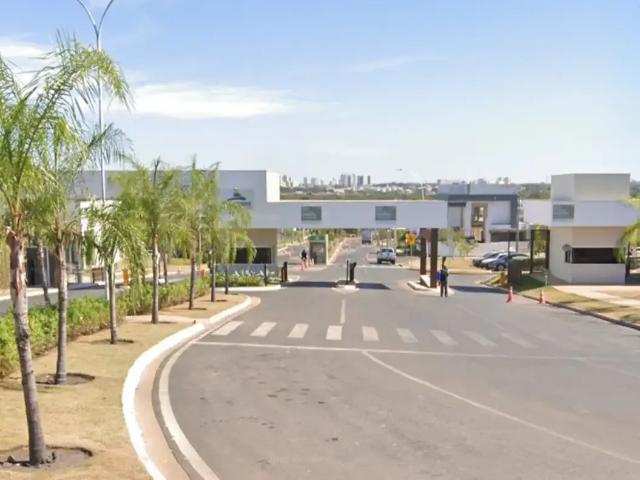 Casa / Sobrado em Condomínio para Venda em Cuiabá/MT Condomínio Belvedere II 3 Quartos