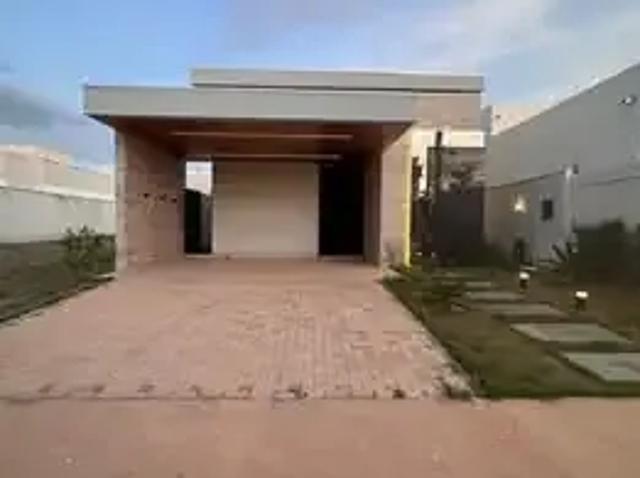 Casa / Sobrado em Condomínio para Venda em Cuiabá/MT Condomínio Belvedere 3 Quartos
