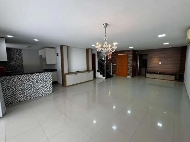 Casa / Sobrado em Condomínio para Venda em Cuiabá/MT Condomínio Belvedere 3 Quartos