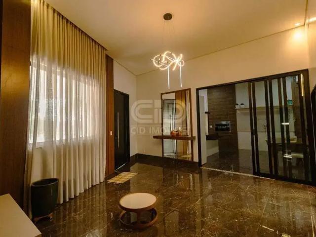 Casa / Sobrado em Condomínio para Venda em Cuiabá/MT Condomínio Belvedere 4 Quartos