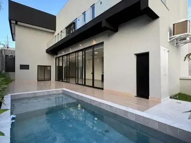 Casa / Sobrado em Condomínio para Venda em Cuiabá/MT Condomínio Residencial Vila Jardim 4 Quartos