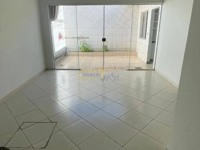 Casa / Sobrado em Condomínio para Venda em Cuiabá/MT Despraiado 3 Quartos