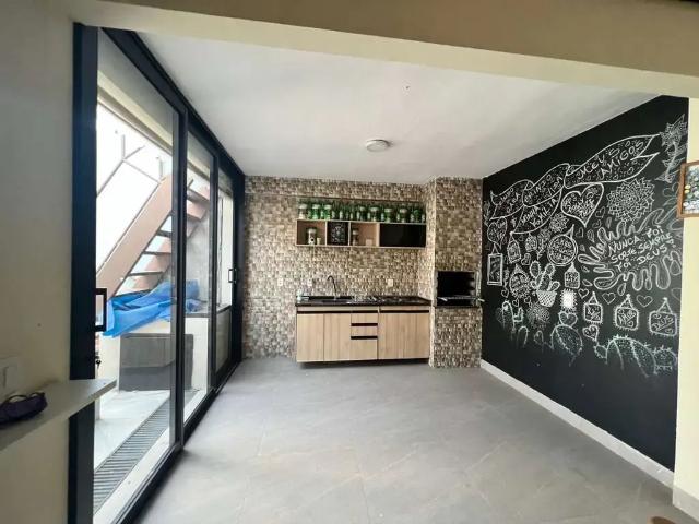 Casa / Sobrado em Condomínio para Venda em Cuiabá/MT Jardim das Palmeiras 3 Quartos