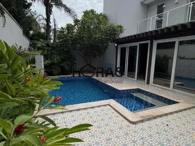 Casa / Sobrado em Condomínio para Venda em Cuiabá/MT Jardim Imperial 4 Quartos