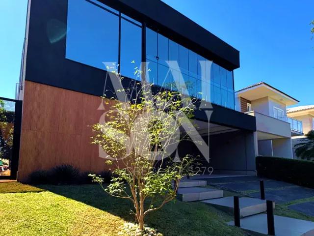 Casa / Sobrado em Condomínio para Venda em Cuiabá/MT Jardim Imperial 4 Quartos