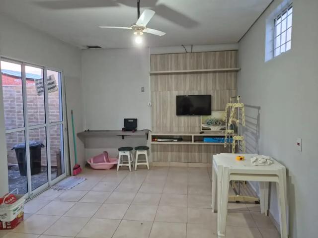 Casa / Sobrado em Condomínio para Venda em Cuiabá/MT Jardim Imperial 2 Quartos