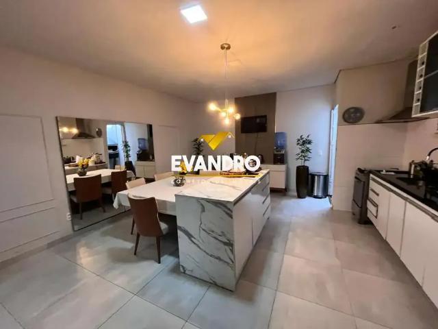Casa / Sobrado em Condomínio para Venda em Cuiabá/MT Jardim Imperial 2 Quartos