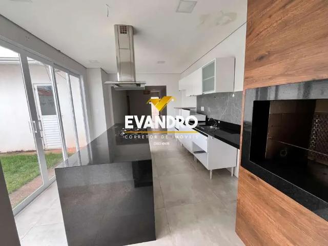 Casa / Sobrado em Condomínio para Venda em Cuiabá/MT Jardim Imperial 3 Quartos