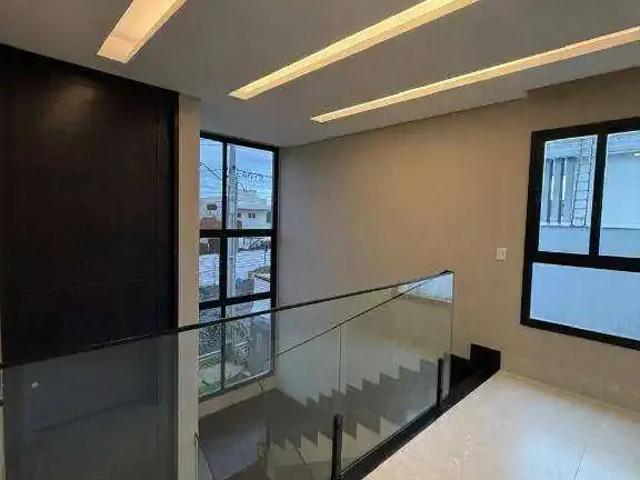 Casa / Sobrado em Condomínio para Venda em Cuiabá/MT Jardim Imperial 3 Quartos