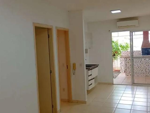 Casa / Sobrado em Condomínio para Venda em Cuiabá/MT Jardim Imperial 3 Quartos