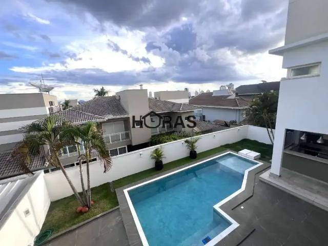 Casa / Sobrado em Condomínio para Venda em Cuiabá/MT Jardim Itália 4 Quartos