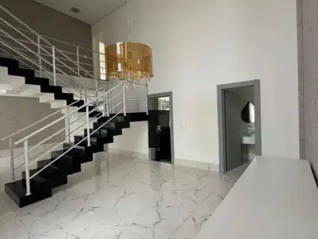 Casa / Sobrado em Condomínio para Venda em Cuiabá/MT Jardim Itália 4 Quartos
