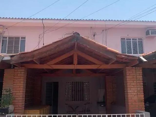 Casa / Sobrado em Condomínio para Venda em Cuiabá/MT Jardim Shangri La 2 Quartos
