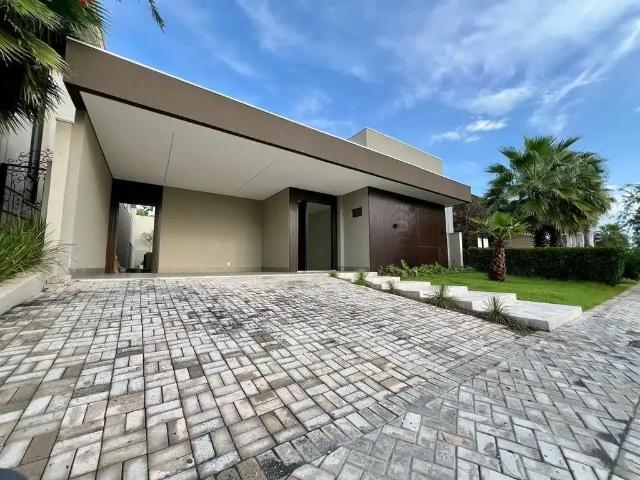 Casa / Sobrado em Condomínio para Venda em Cuiabá/MT Parque Amperco 3 Quartos